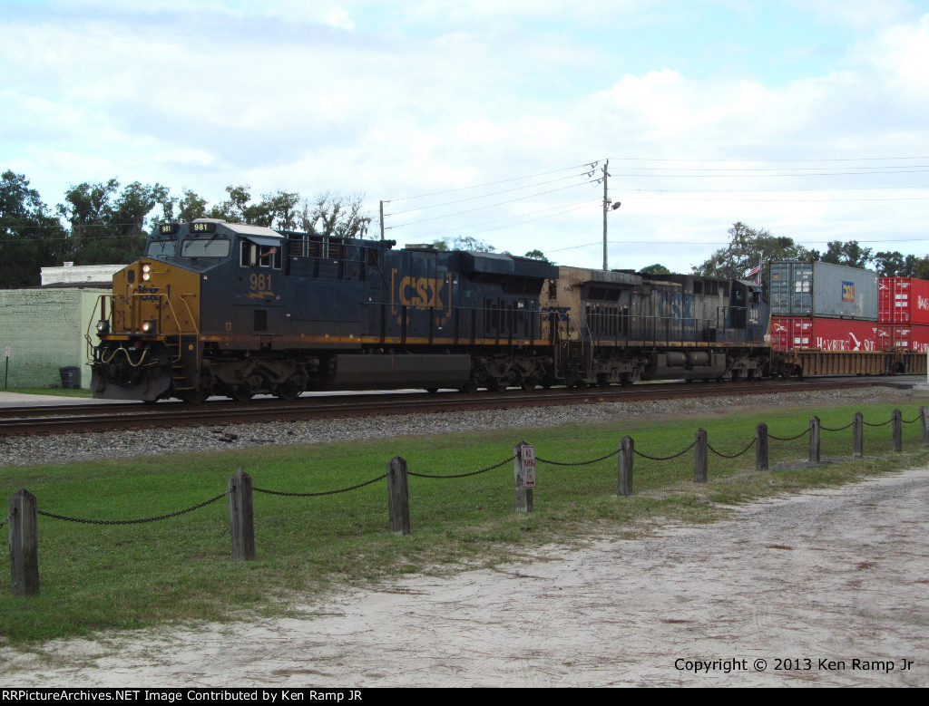 CSX 981